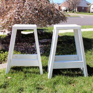 DIY Bar Stools: 30 Free Plans to Build Your Own - Blitsy