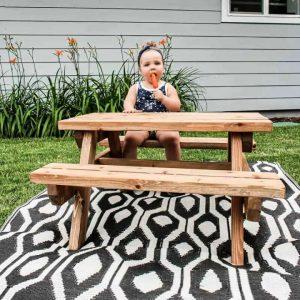 25 DIY Kids Table Plans with Chairs and Storage Option