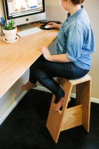 DIY Bar Stools: 30 Free Plans to Build Your Own - Blitsy