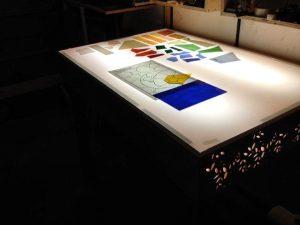 25 Homemade DIY Light Table Plans - Blitsy