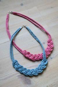 25 Free Macrame Necklace Patterns for Beginners - Blitsy