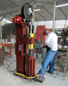 DIY Power Hammer Plans - Step by Step Instructions - Blitsy