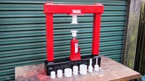 Homemade DIY Hydraulic Press - Blitsy