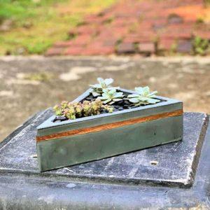 25 DIY Concrete Molds: How to Make a Mold for Concrete - Blitsy