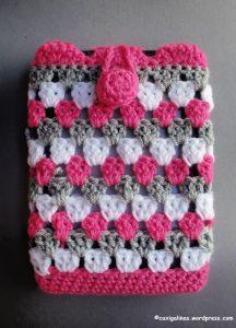 25 Free Crochet Phone Case Patterns - Blitsy