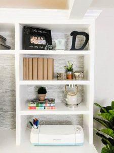 25 DIY Built In Shelves for Living Room, Bedroom And Kitchen