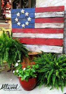 25 DIY Wood Pallet Flag Ideas - Pallet American Flag - Blitsy